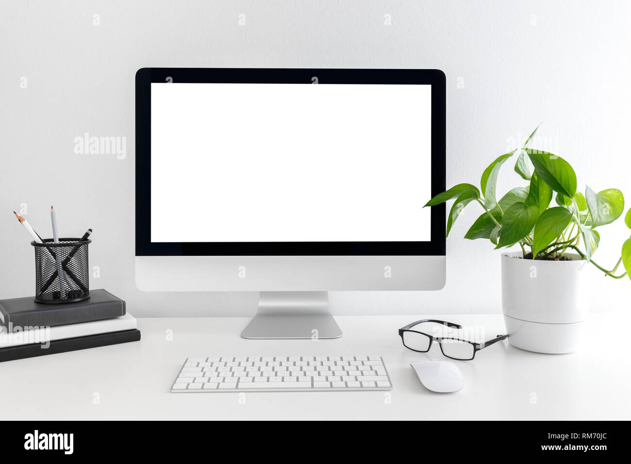 Stationary items hi-res stock photography and images - Alamy