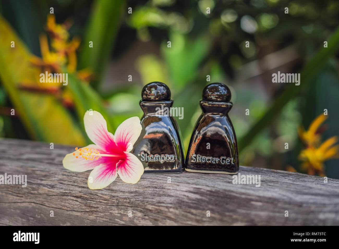 hotel amenities kit spa, soap and shampoo Stock Photo - Alamy