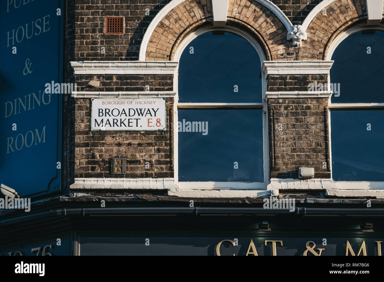 London borough of hackney sign hi-res stock photography and images - Alamy
