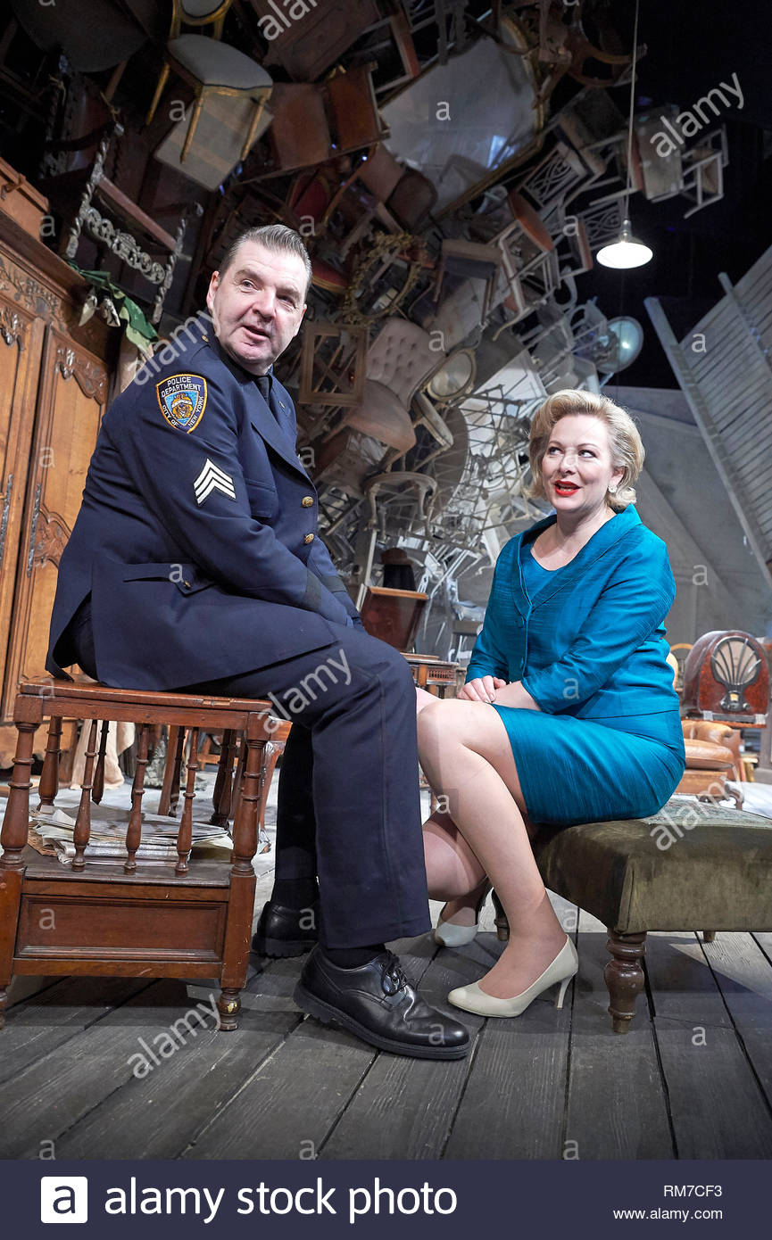 Sara Stewart High Resolution Stock Photography and Images - Alamy