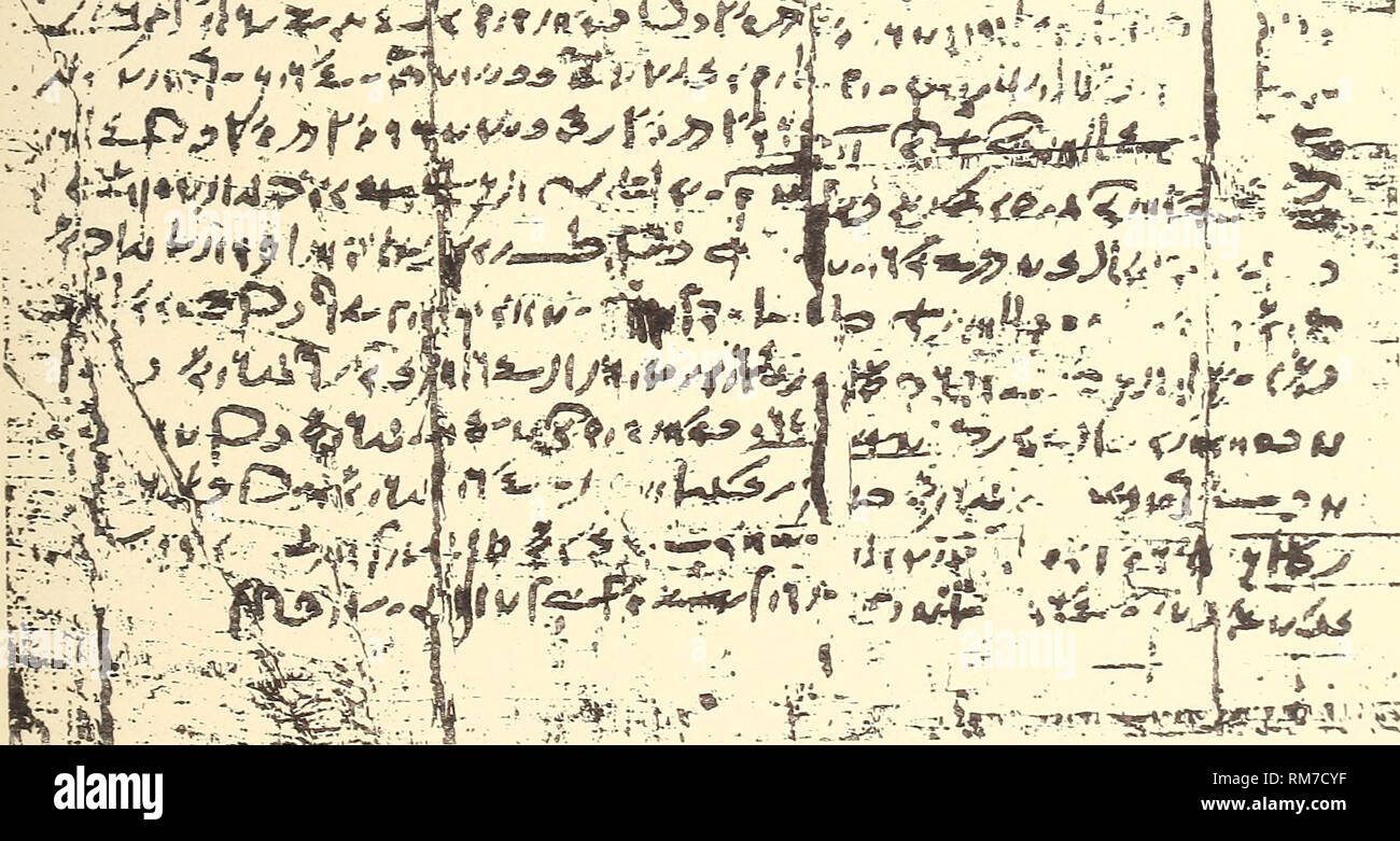 Demotic script hi-res stock photography and images - Alamy