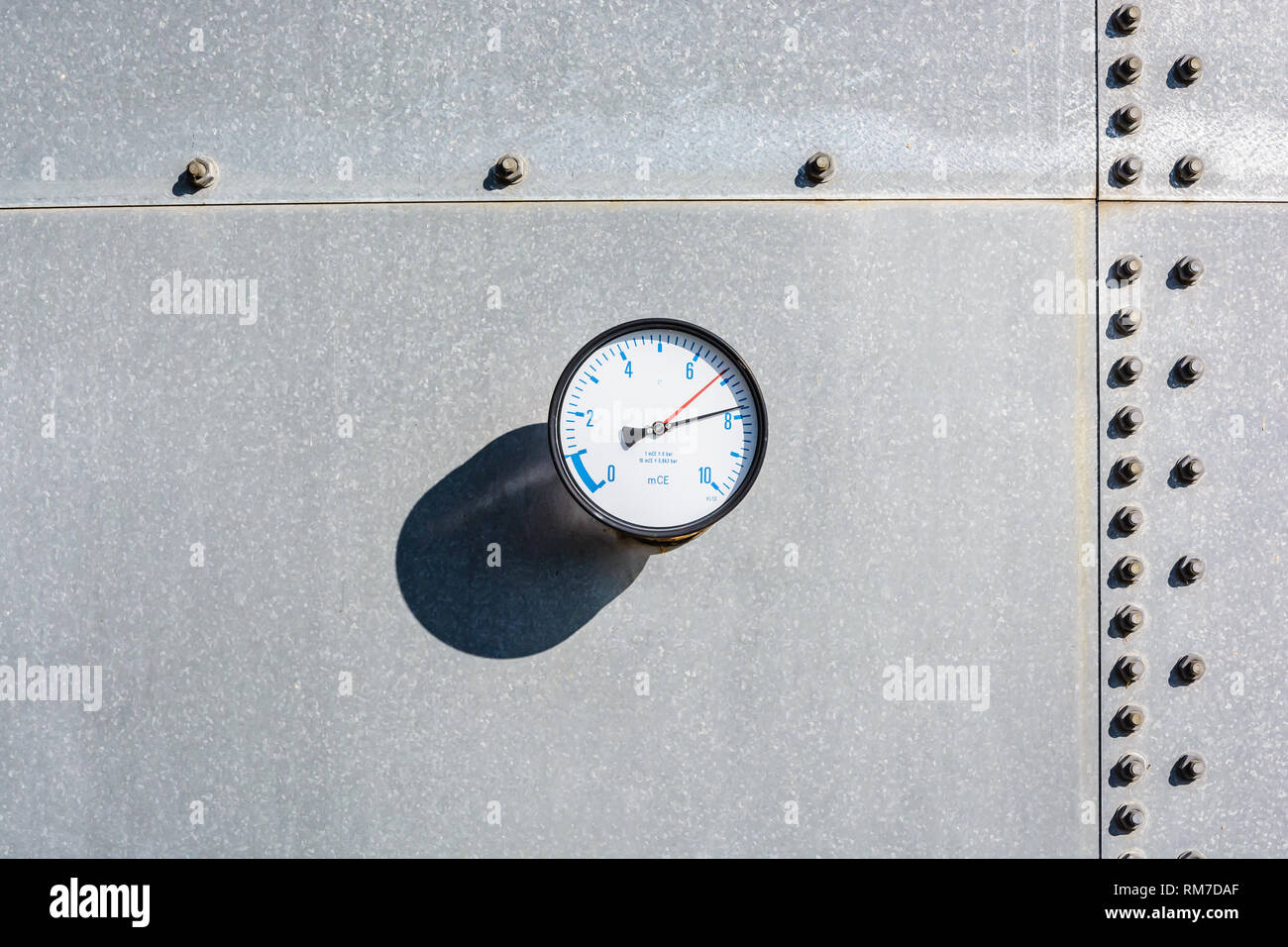 Circular water tank hi-res stock photography and images - Alamy