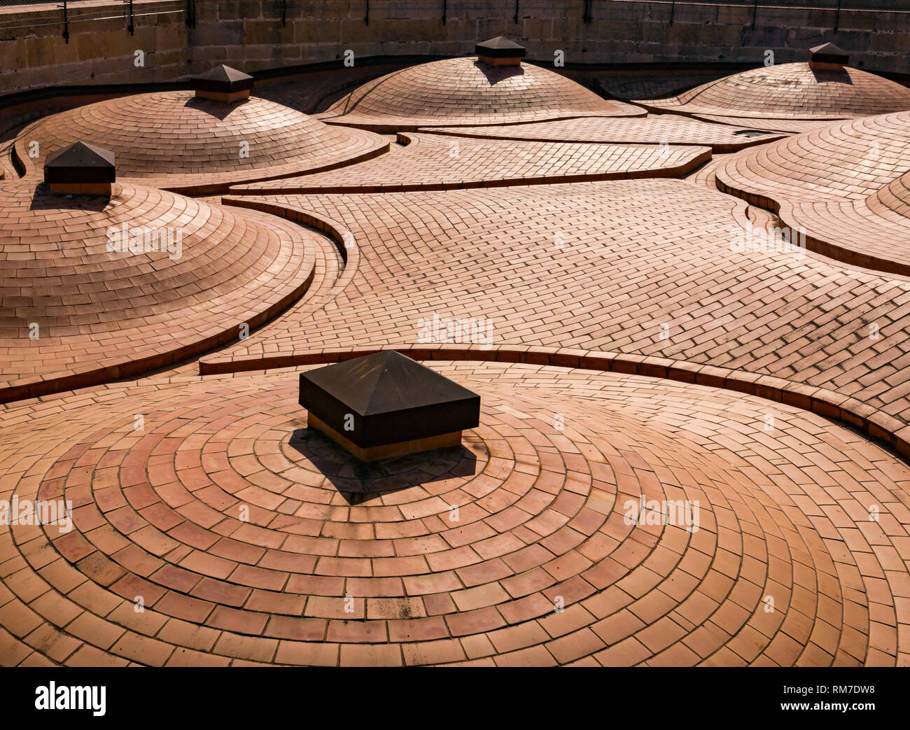Unusual roof hi-res stock photography and images - Alamy