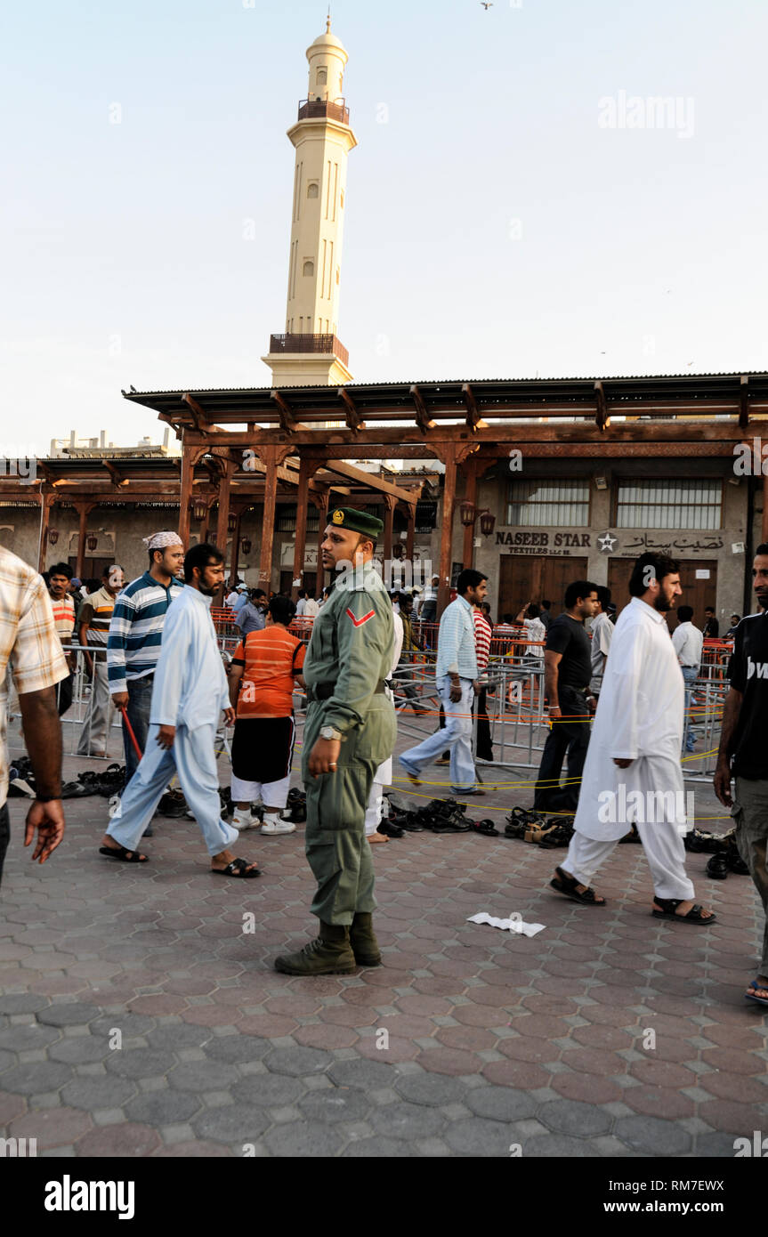 Police dubai hi-res stock photography and images - Alamy