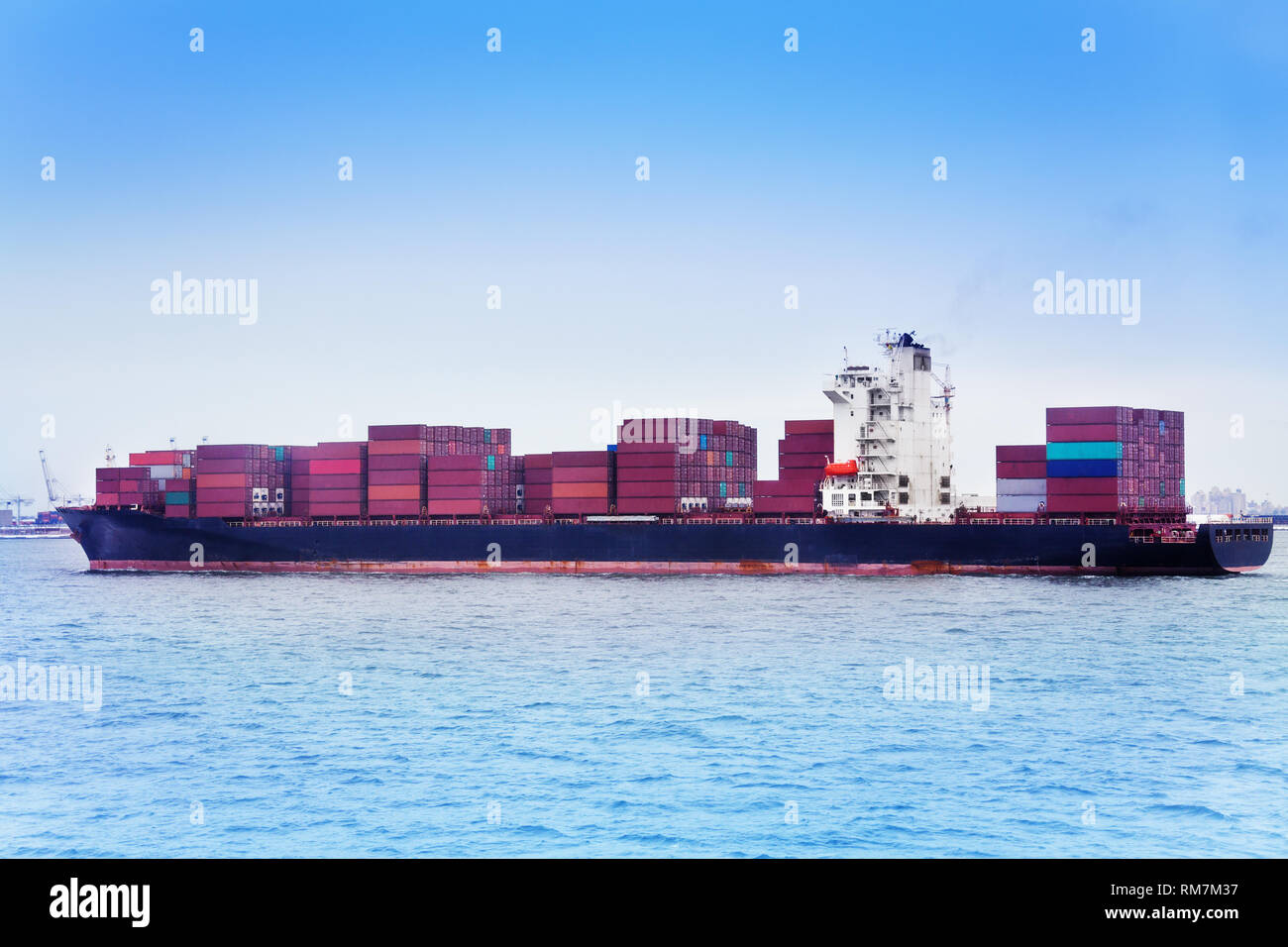 Intermodal dry bulk containers hi-res stock photography and images - Alamy