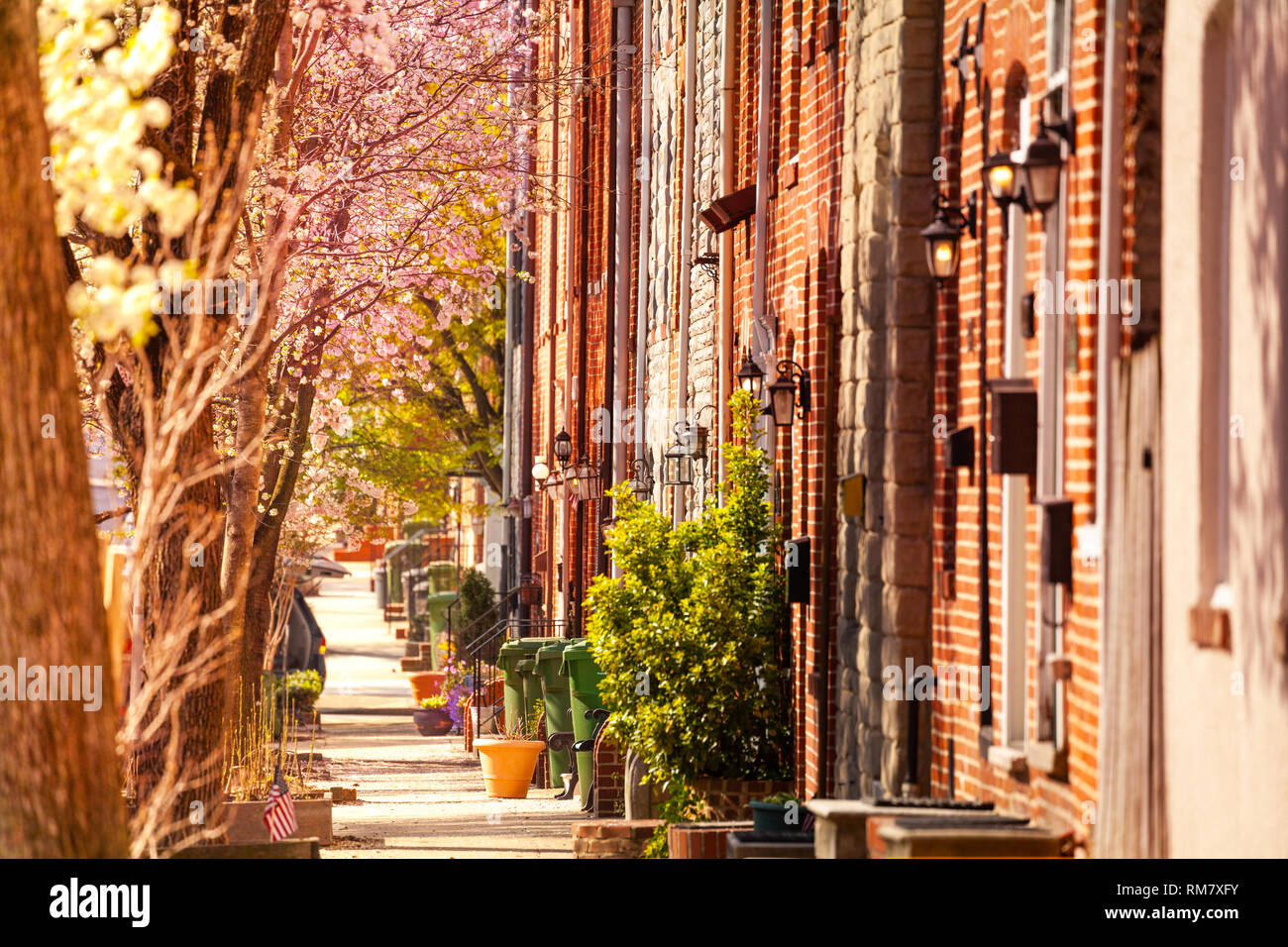 Baltimore city streets hi-res stock photography and images - Alamy