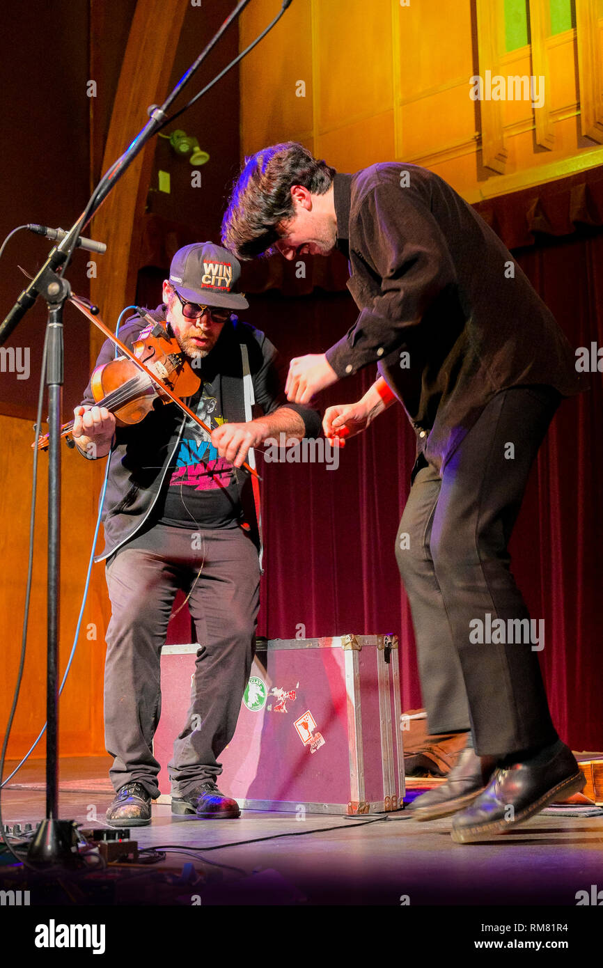 Step dancing canada hi-res stock photography and images - Alamy