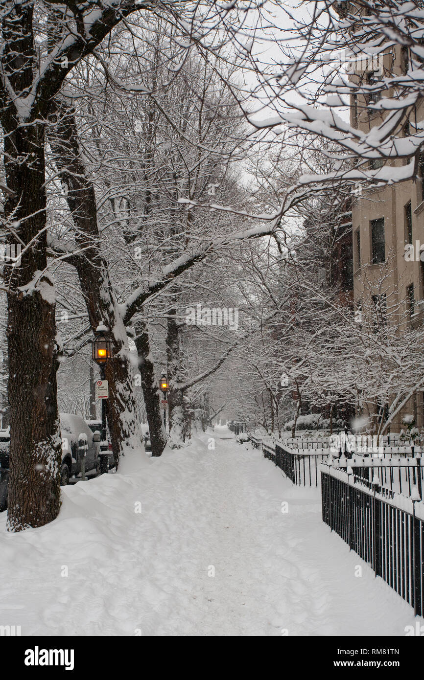 Suffolk county and street hi-res stock photography and images - Alamy