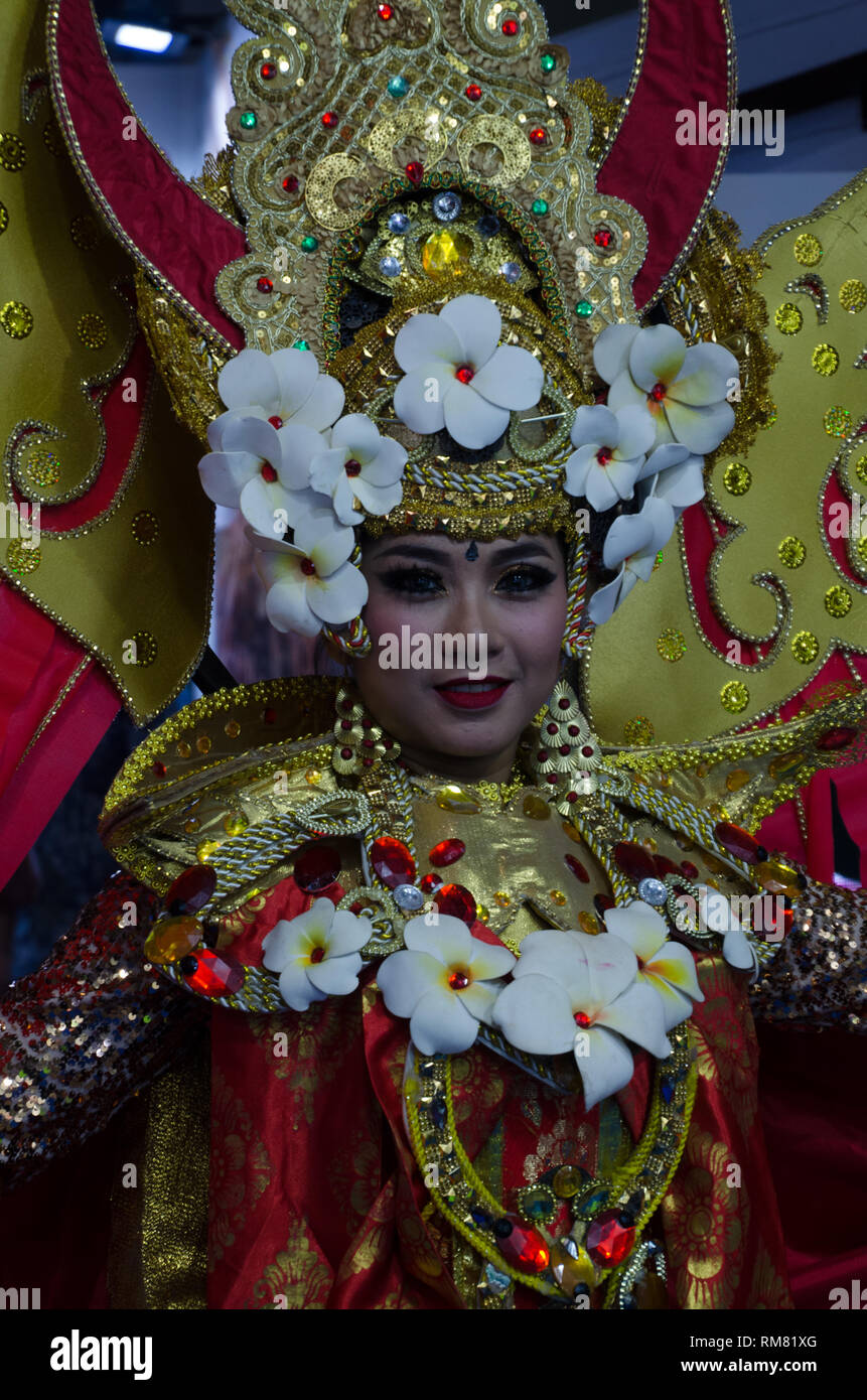 Folklore costume artwork hi-res stock photography and images - Alamy