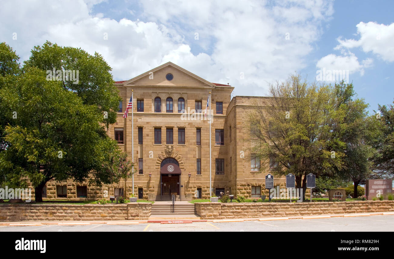 Palo Pinto County Courthouse - Palo Pinto, Texastexas flag Stock Photo ...