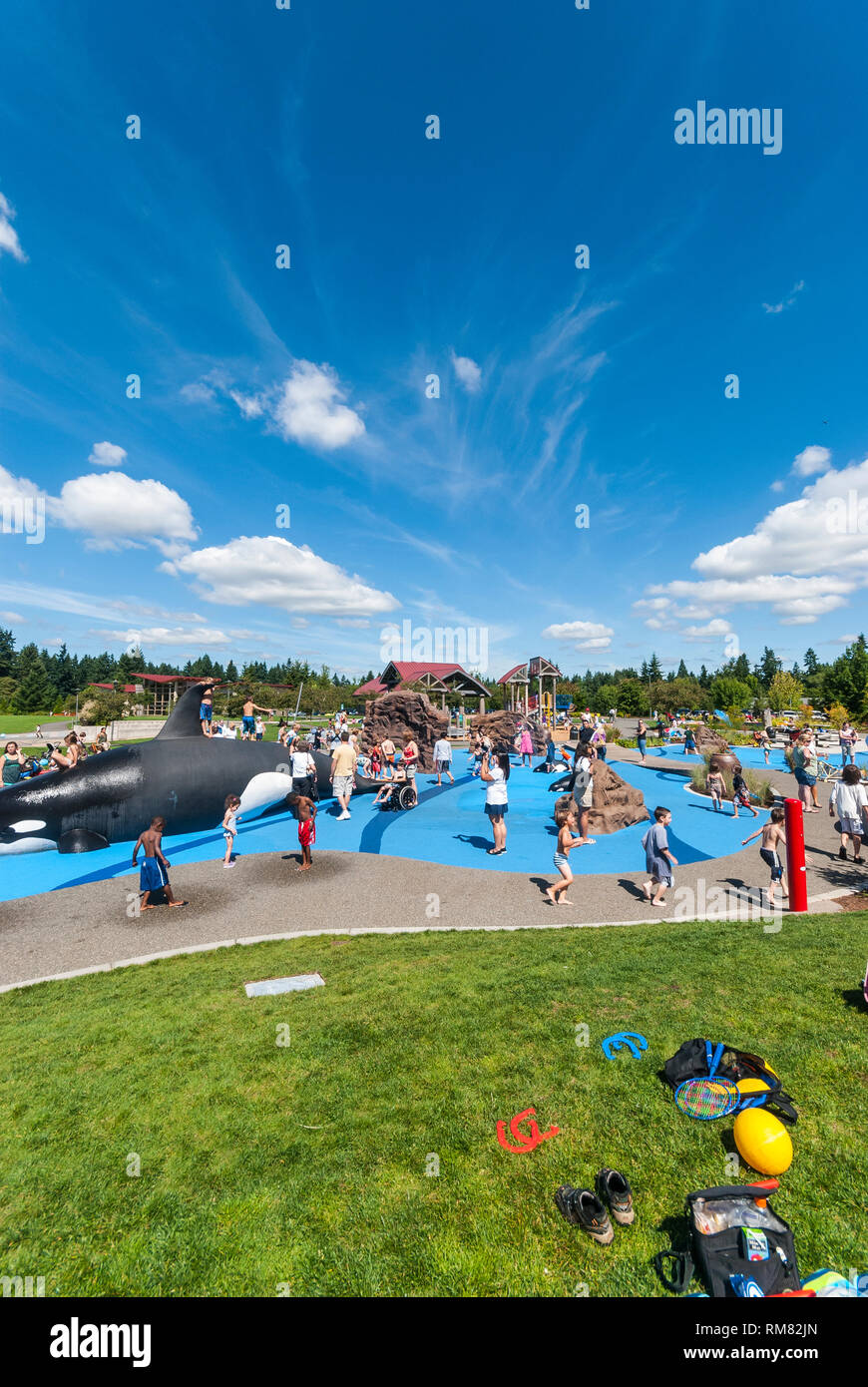 Scene from Crossroads Water Spray Park in Bellevue, Washington Stock ...
