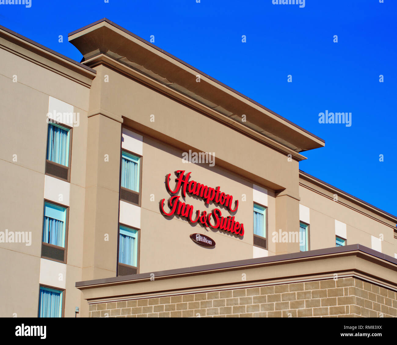 Hilton inn and suites hi-res stock photography and images - Alamy