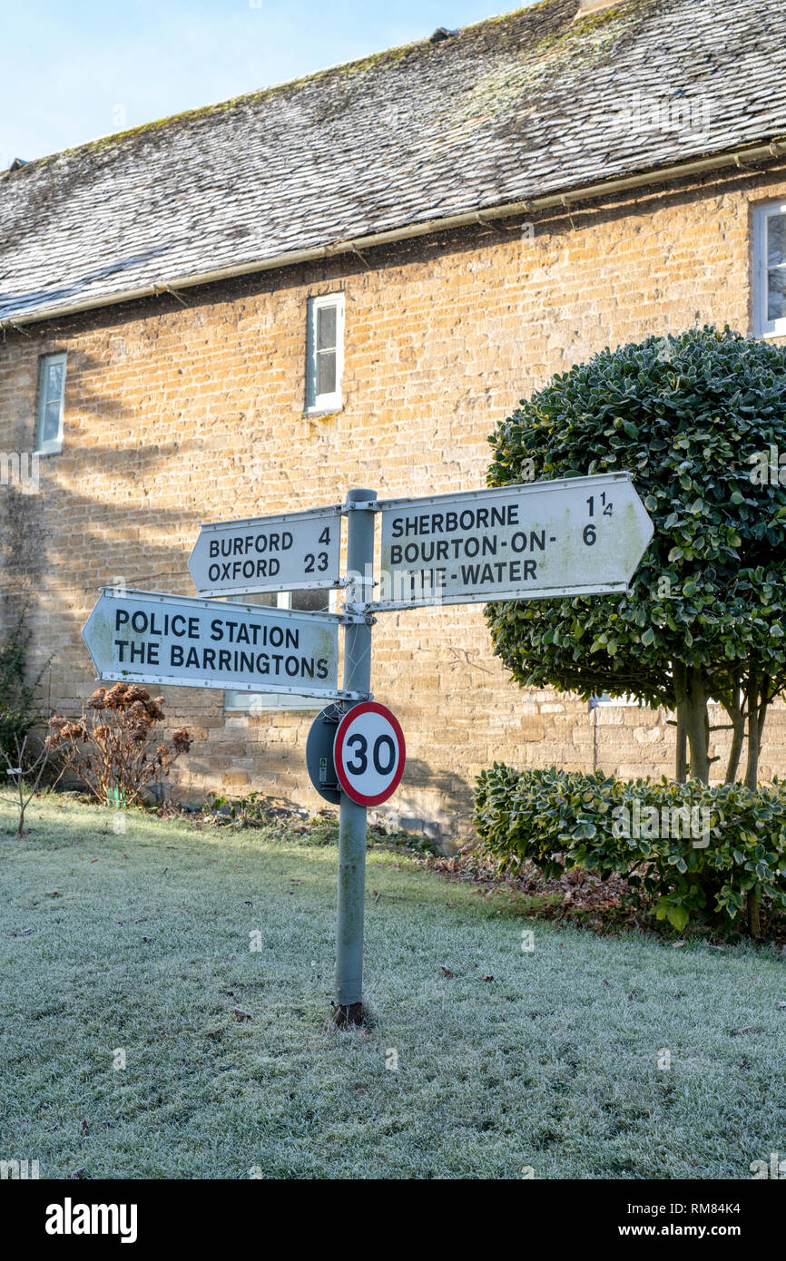 English village mileage signs hi-res stock photography and images - Alamy