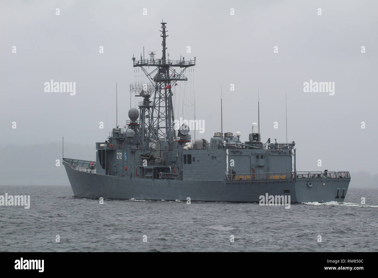 ORP General Kazimierz Pulaski (272), an Oliver Hazard Perry-class ...