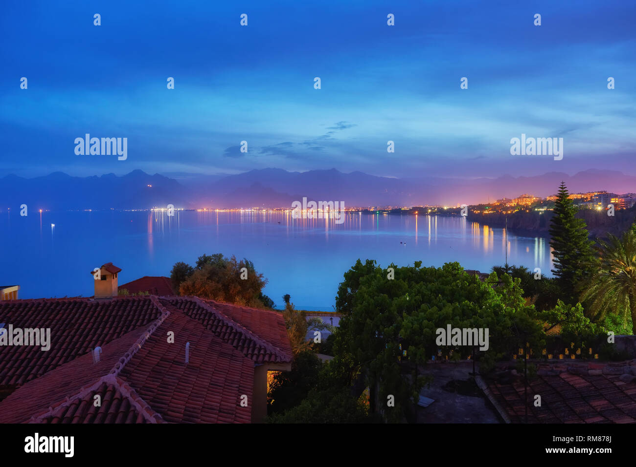 Famous Konyaalti beach night view. Antalya, Turkey Stock Photo - Alamy Famous Konyaalti beach night view. Antalya, Turkey Stock Photo - Alamy