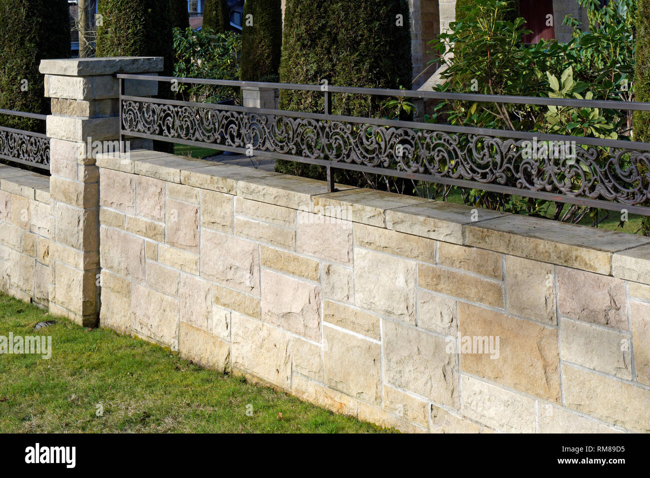 Decorative metal railing hi-res stock photography and images - Alamy