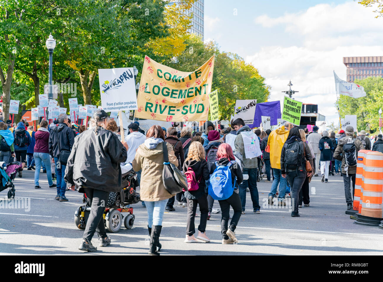 Quebec city march not montreal hi-res stock photography and images - Alamy