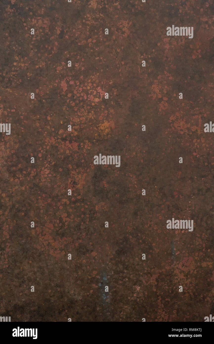 Red primed paper hi-res stock photography and images - Alamy