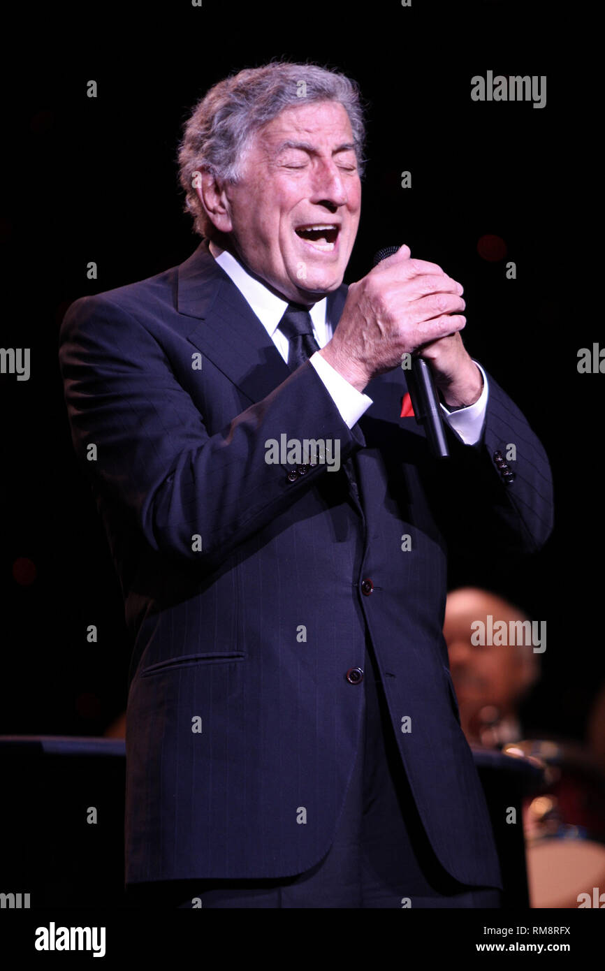 Singer Tony Bennett is shown performing on stage during a "live ...