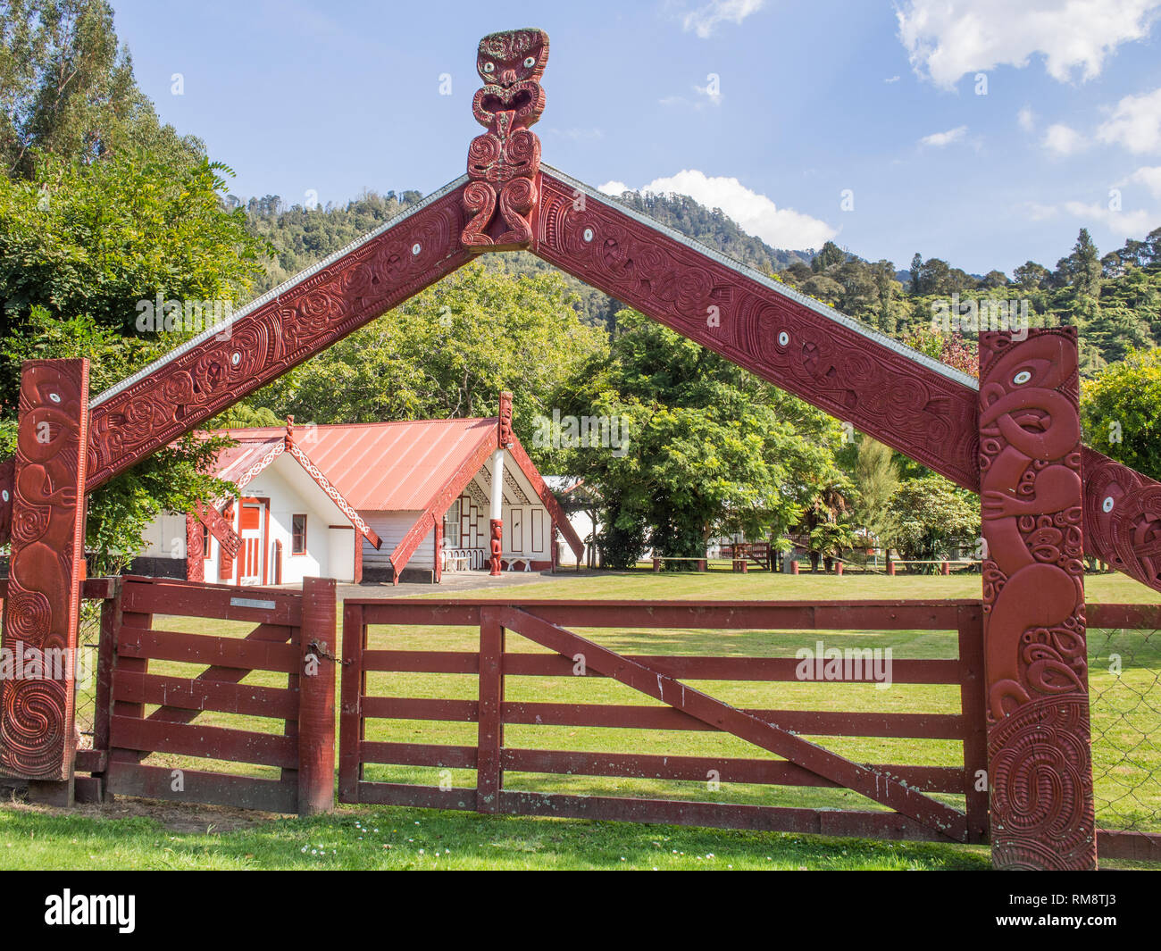 Carved waharoa carved gateway, Koriniti Marae, Whanganui River, New ...