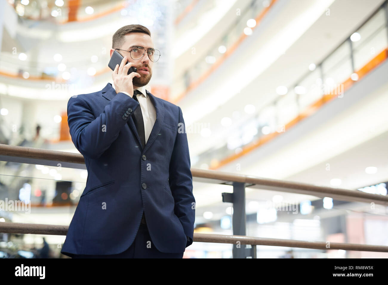 Person agent hi-res stock photography and images - Alamy