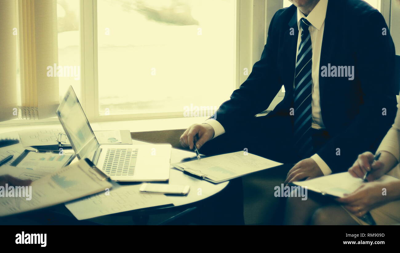 Board of directors staff conference hi-res stock photography and images ...