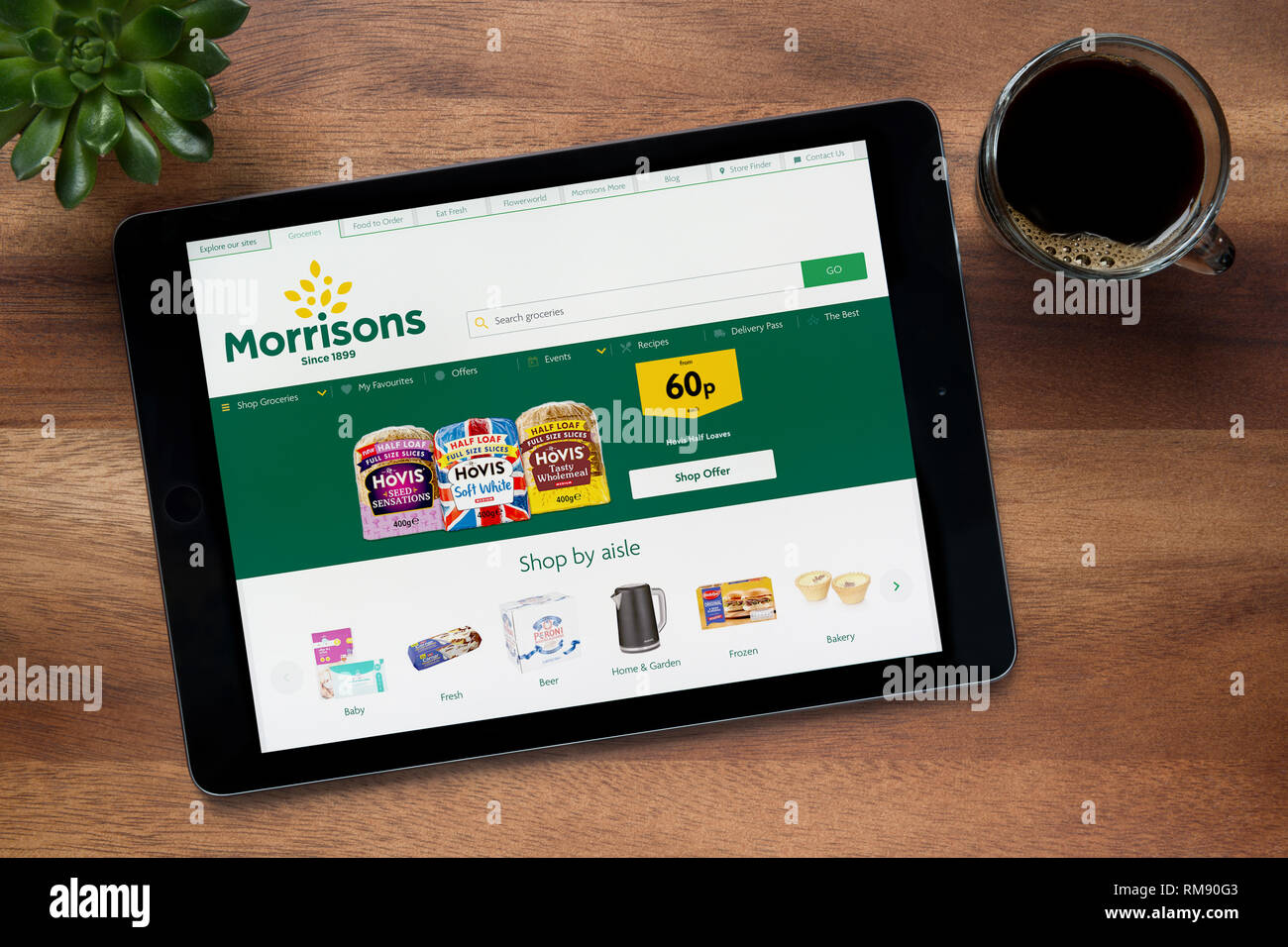 Morrisons logo hi-res stock photography and images - Alamy