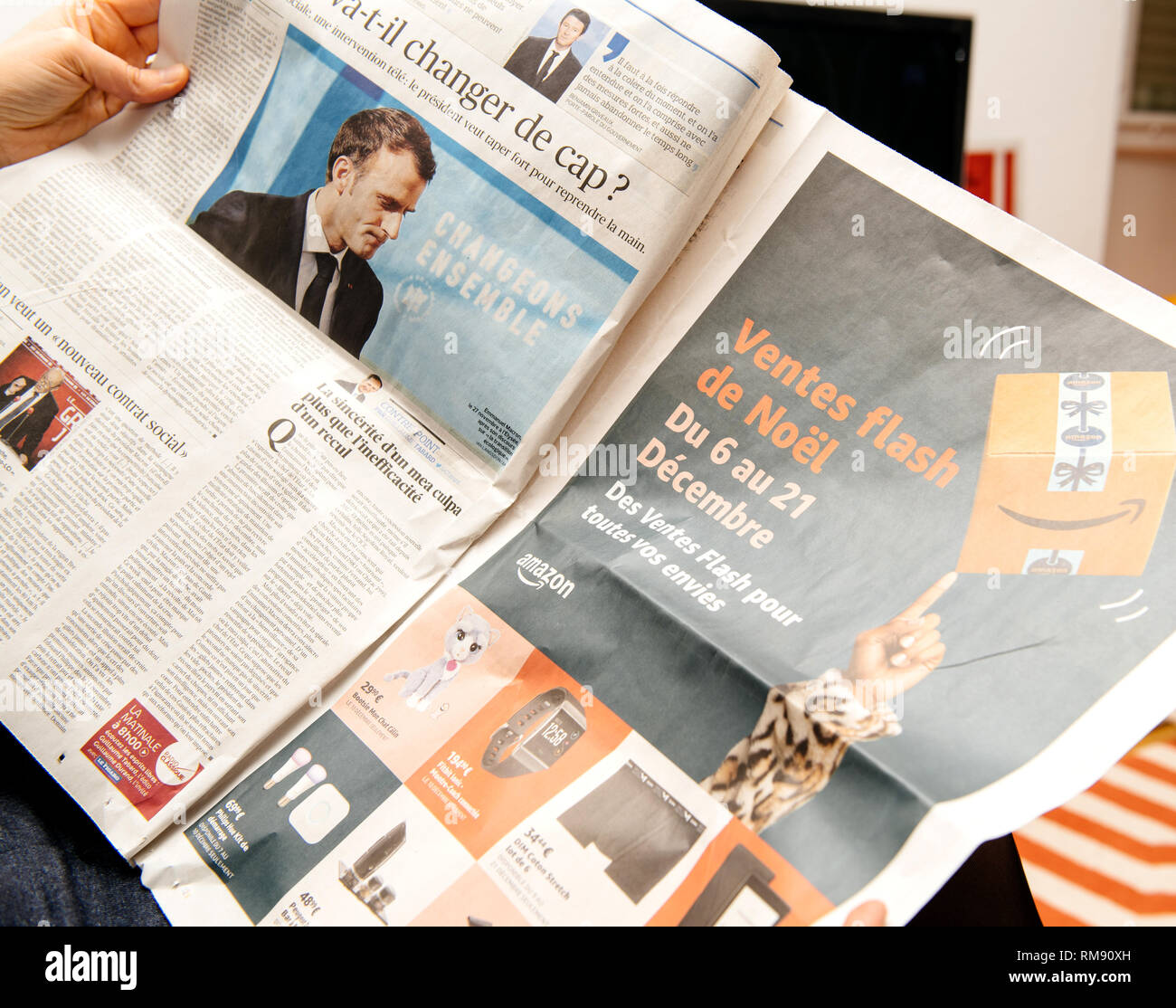 Newspaper delivery person hi-res stock photography and images - Alamy