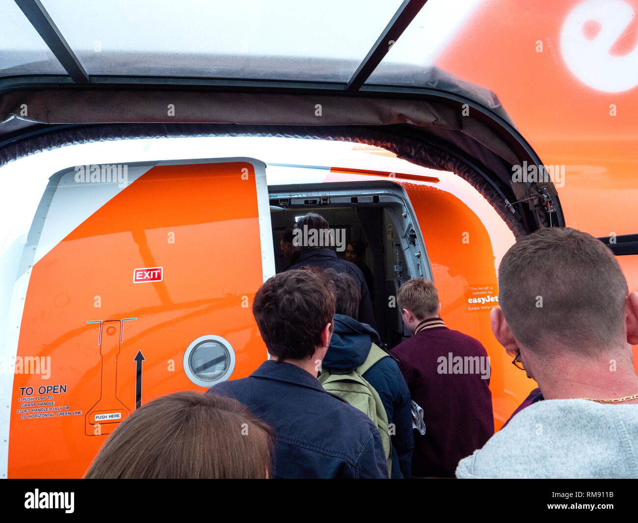 Airplane rear enter hi-res stock photography and images - Alamy