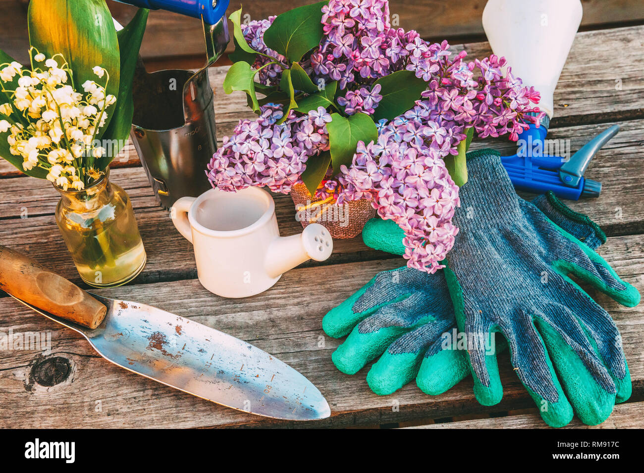 Gardening tools, watering can, shovel, spade, pruner, rake, glove ...