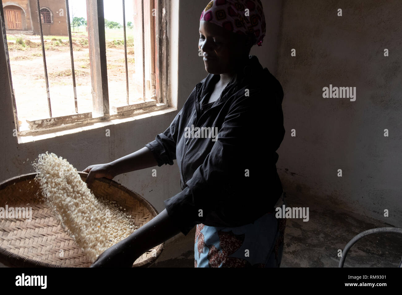 Traditional winnowing hi-res stock photography and images - Alamy