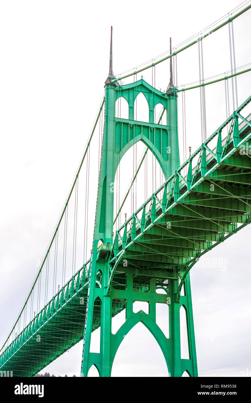 High truss bridge washington hi-res stock photography and images - Alamy