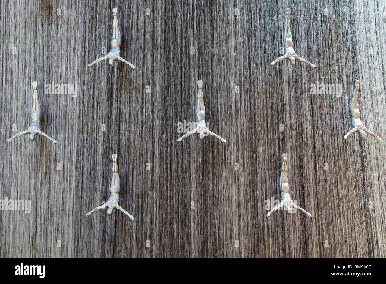 Human sculptures hi-res stock photography and images - Alamy