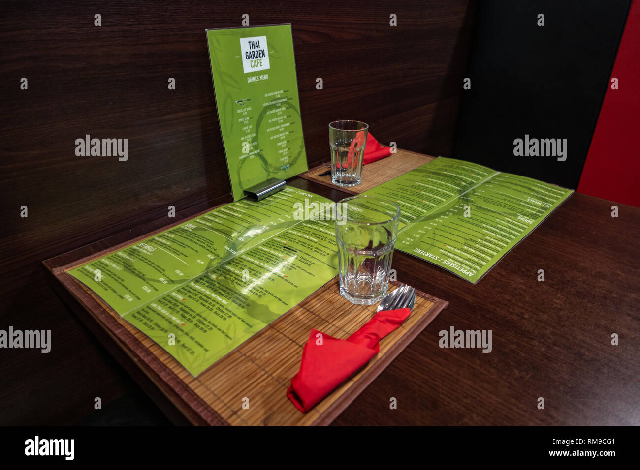 Green menu hi-res stock photography and images - Alamy