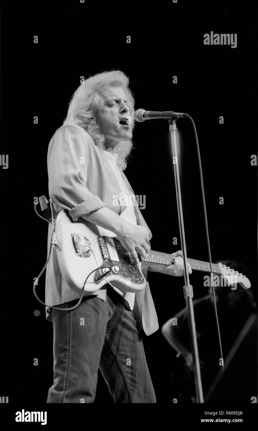 Record entertainer Black and White Stock Photos & Images - Alamy