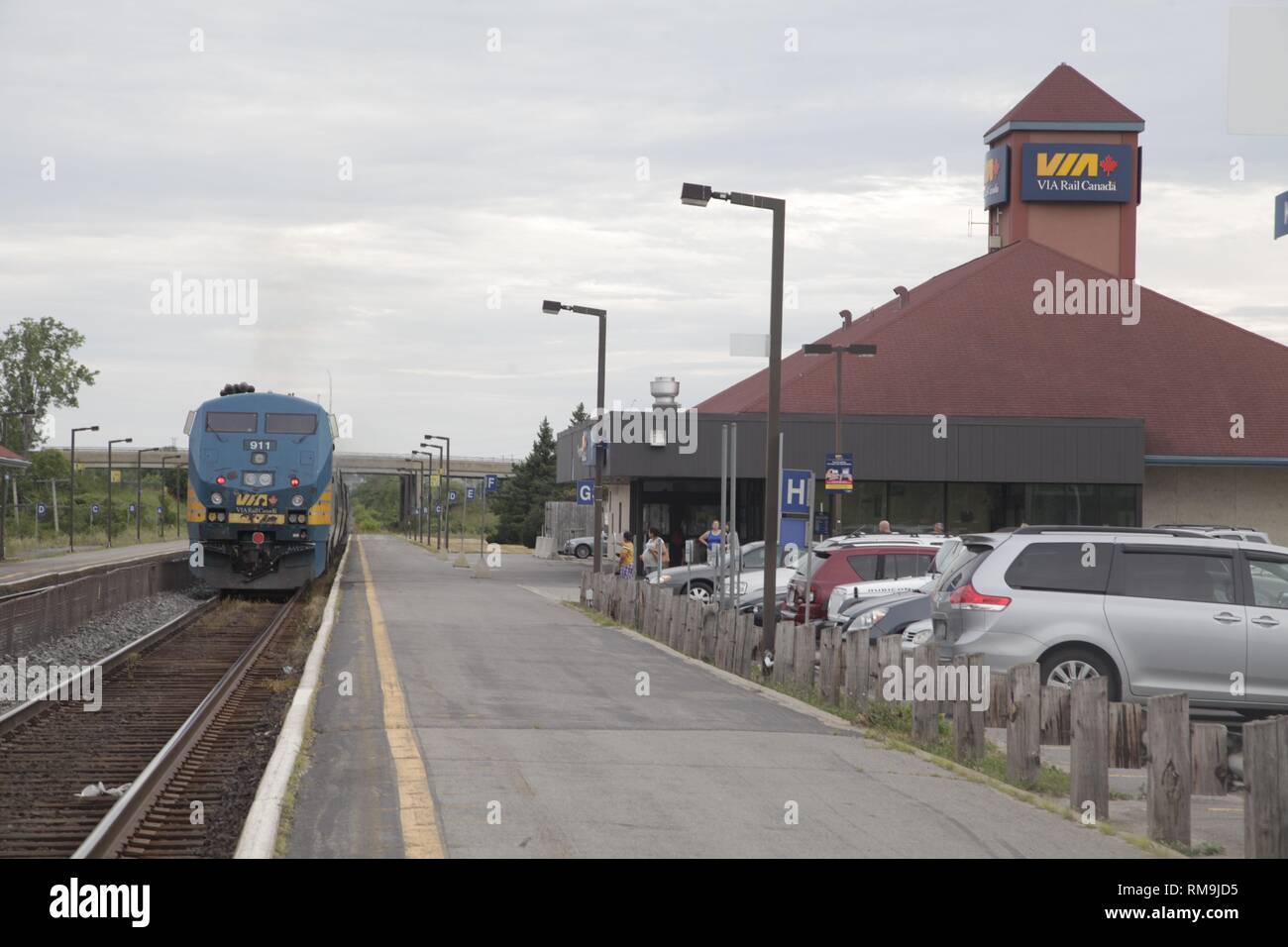 train at kingston canadian station Stock Photo - Alamy