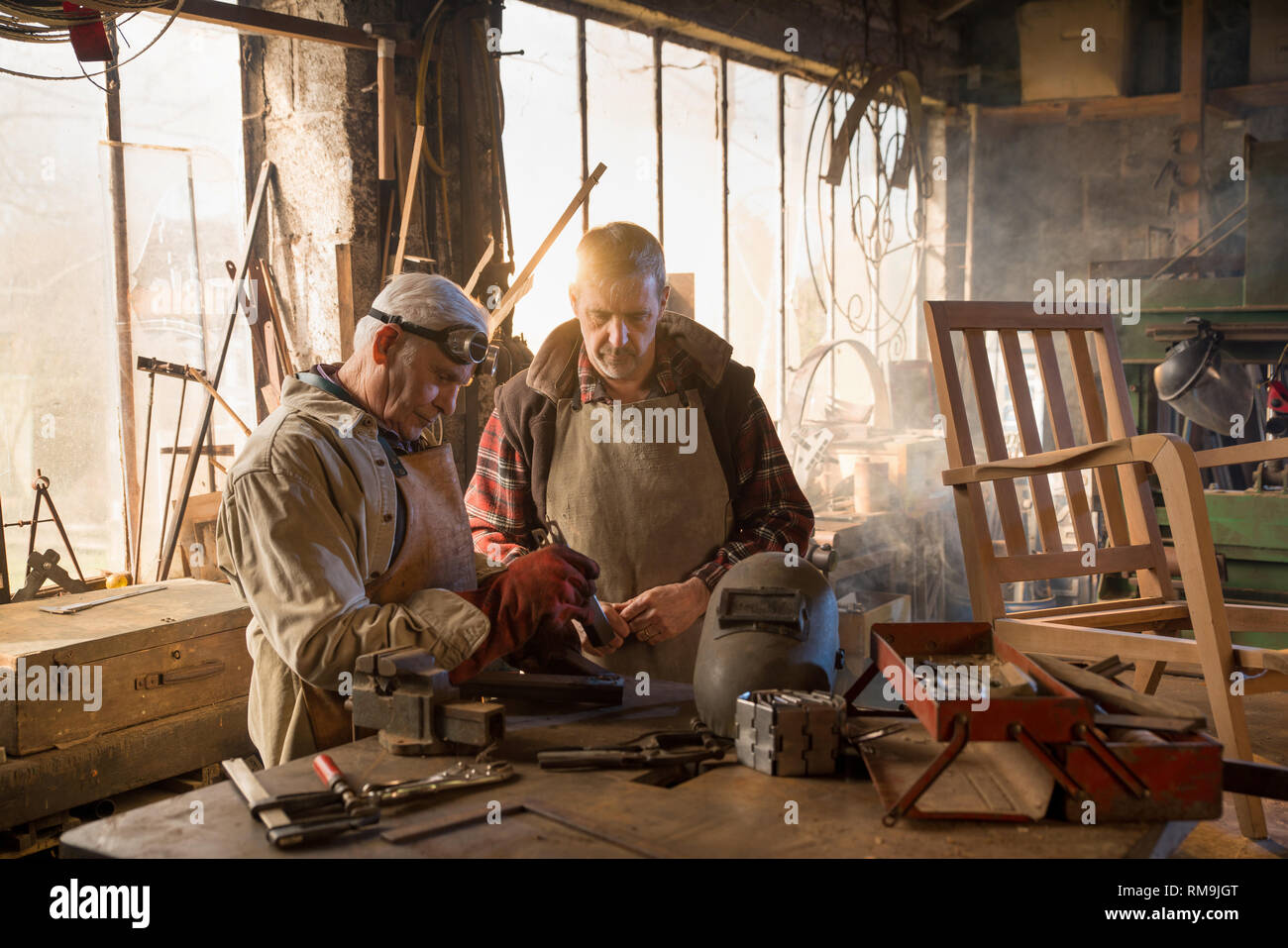 Professional artist workshops hi-res stock photography and images - Alamy