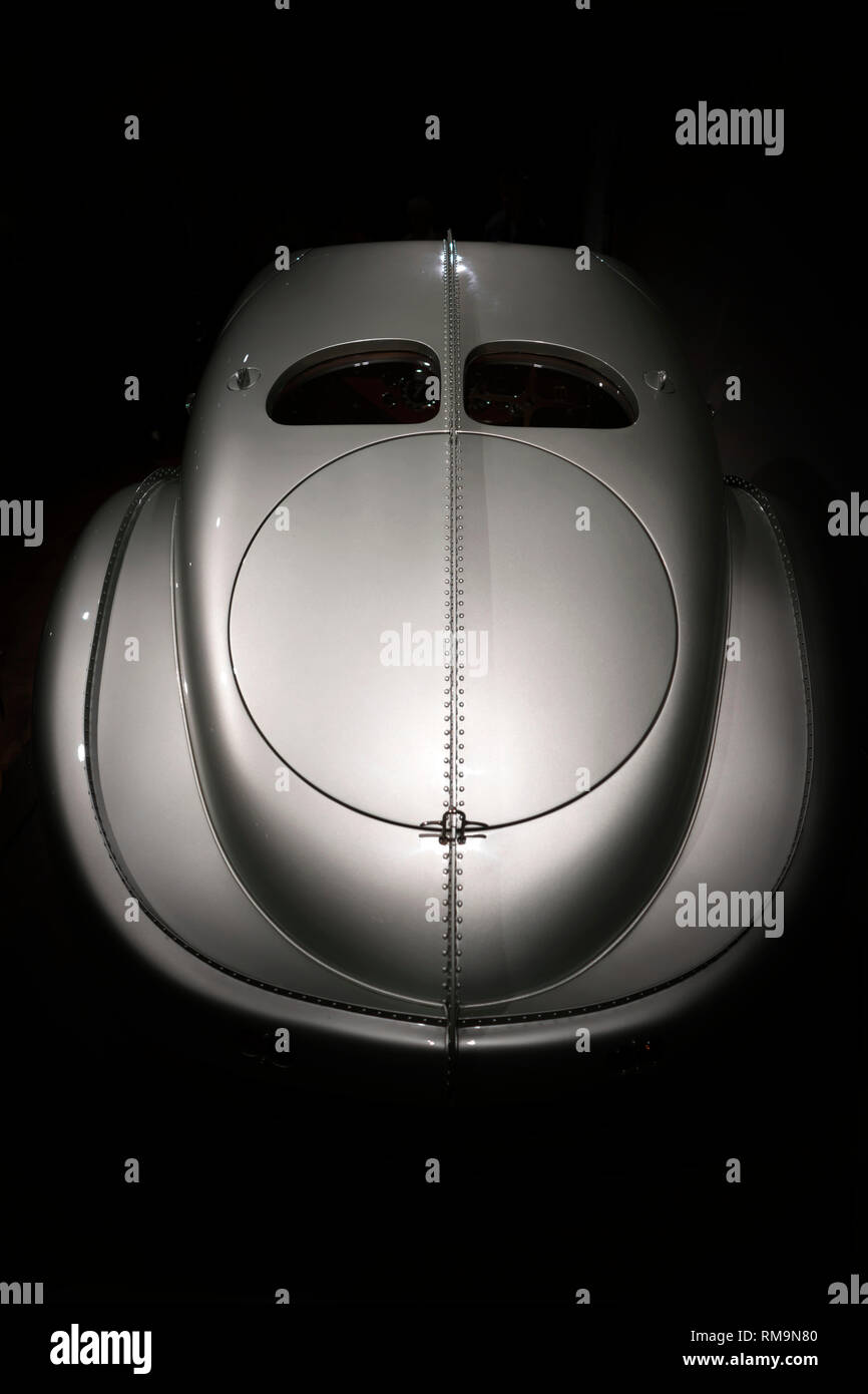 Streamlined Shape Stock Photos & Streamlined Shape Stock Images - Alamy