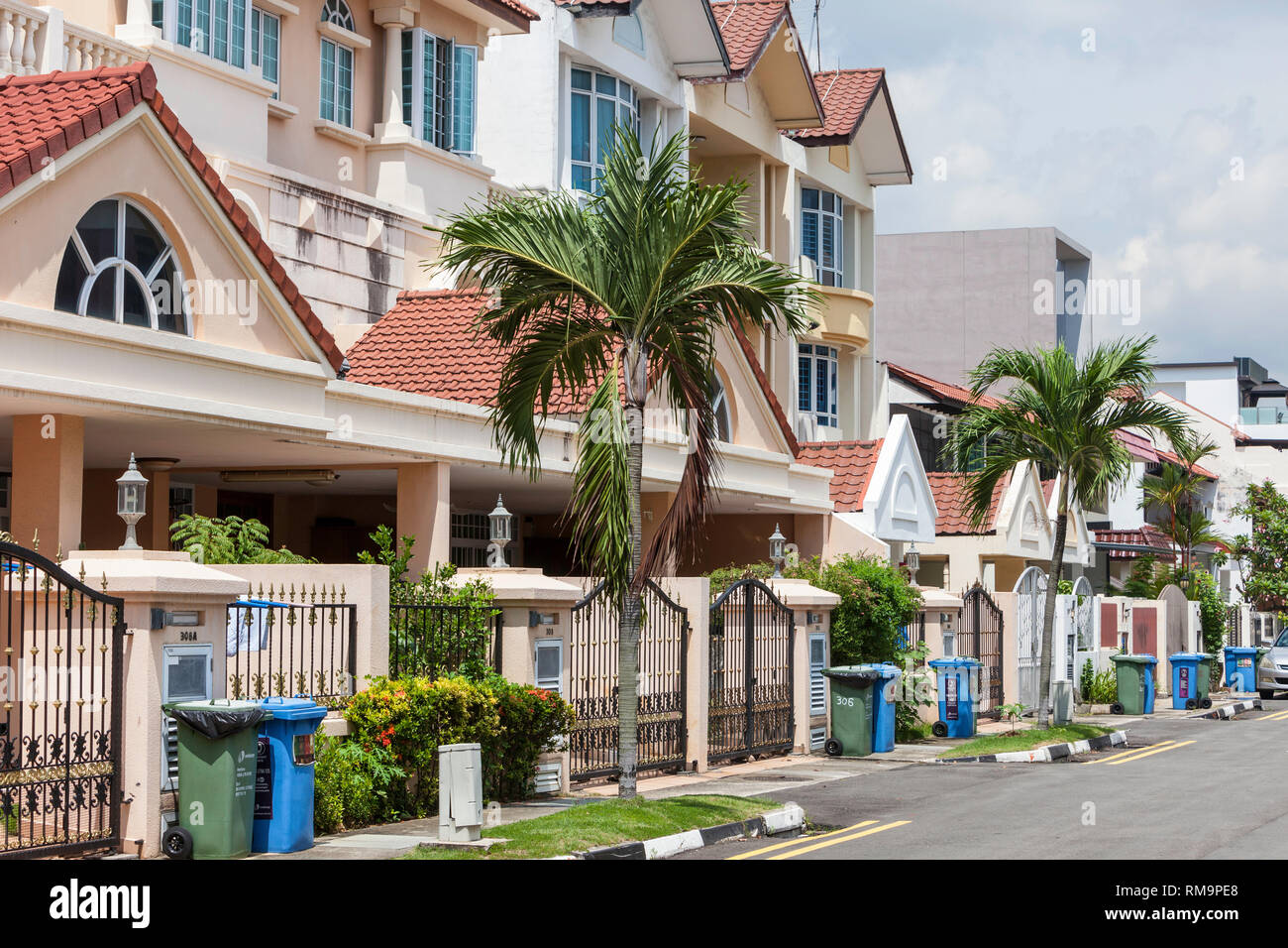 Singapore Joo Chiat District, Middle-class Residential Neighborhood ...