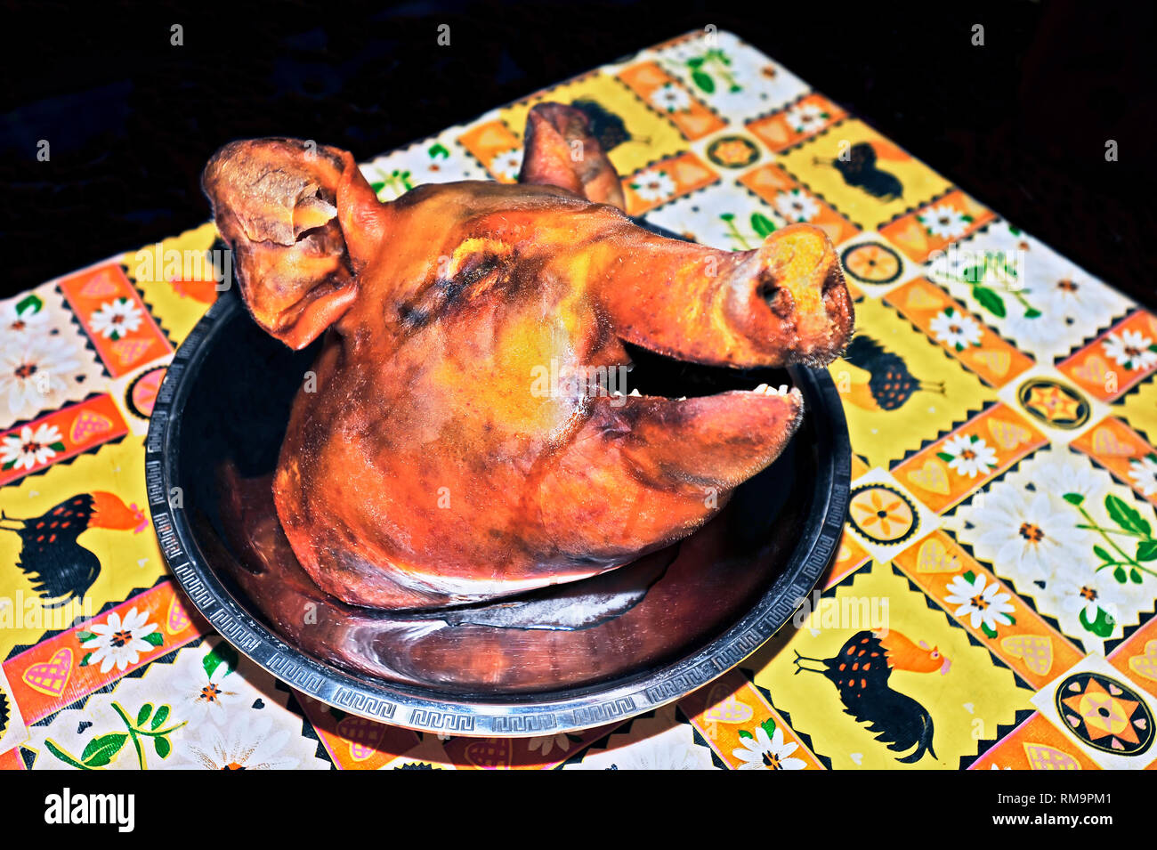 Lechon, philippines hi-res stock photography and images - Alamy