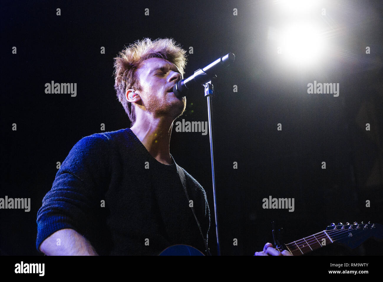 Finneas singer hi-res stock photography and images - Alamy