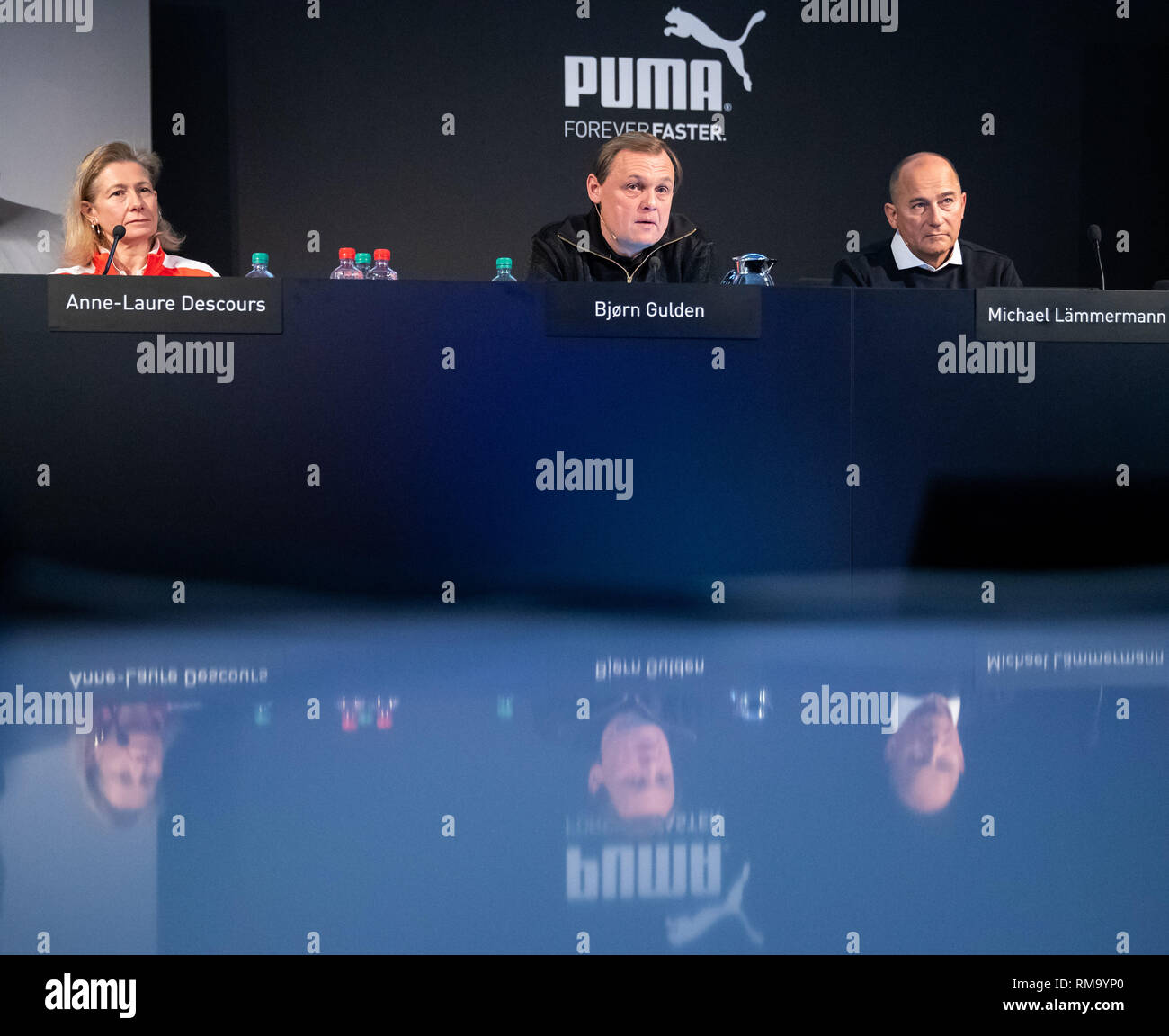 Balance sheet pk hi-res stock photography and images - Alamy