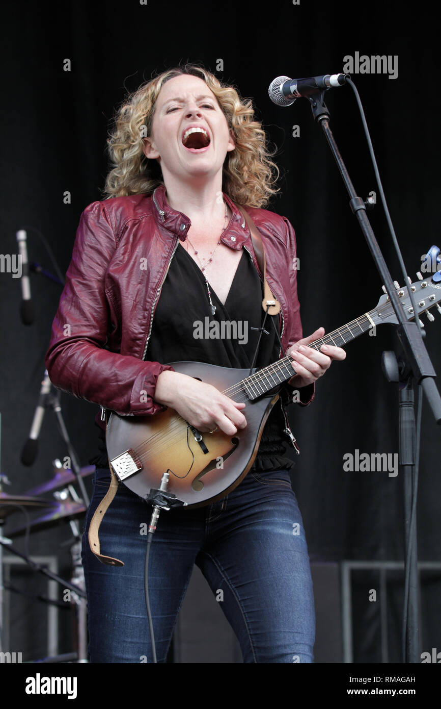 Singer, songwriter and guitarist Amy Helm is shown performing on stage ...