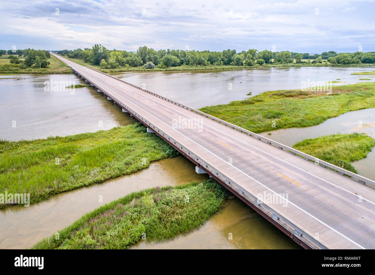 Braided bridge hi-res stock photography and images - Alamy