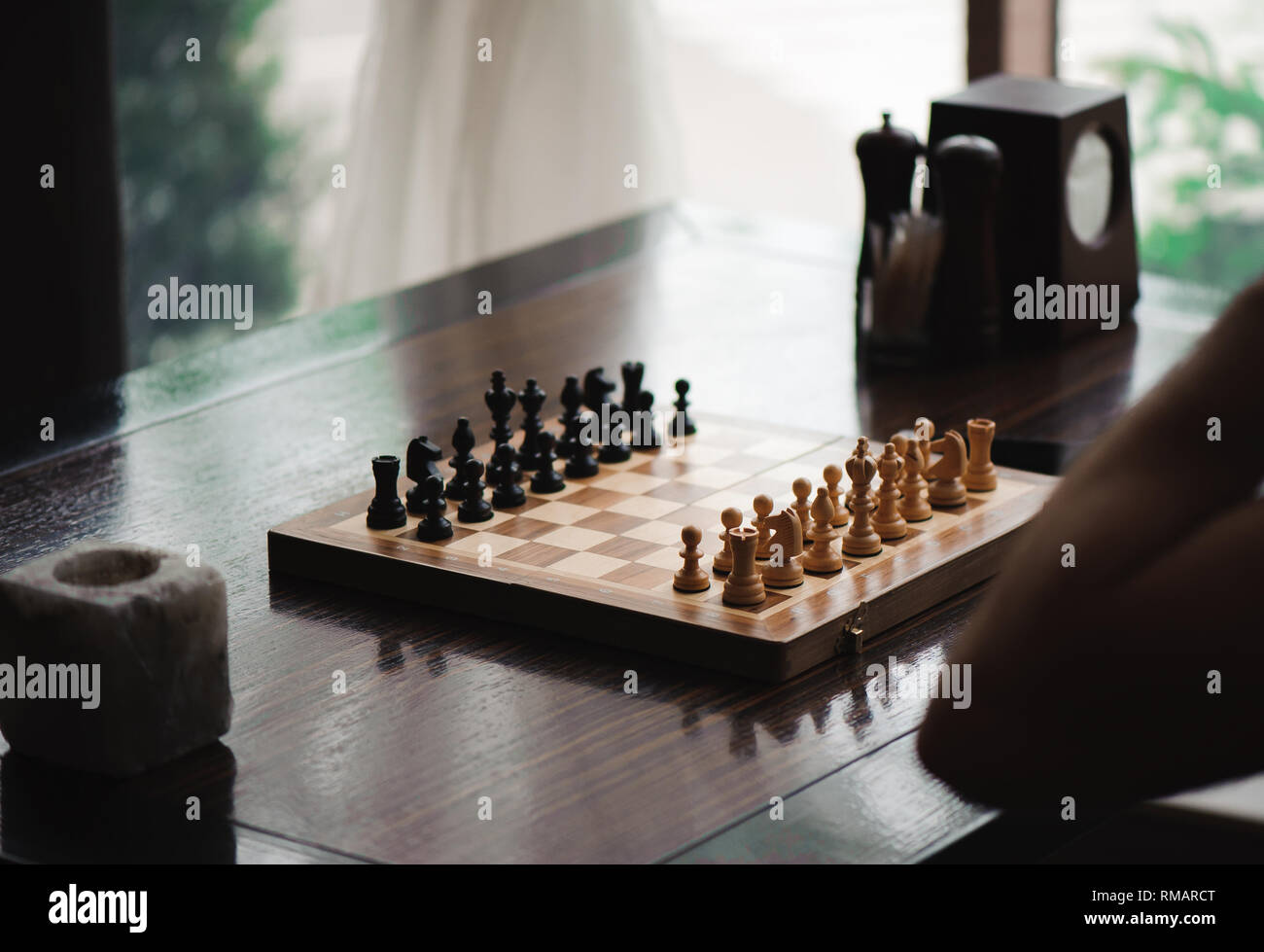 Black man woman chess board game playing hi-res stock photography and ...