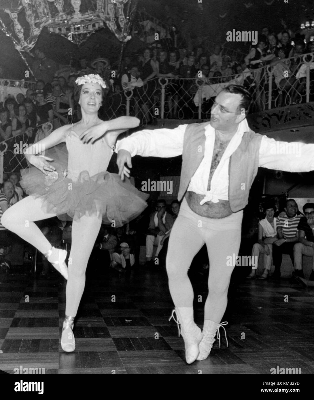 James Mayer High Resolution Stock Photography and Images - Alamy