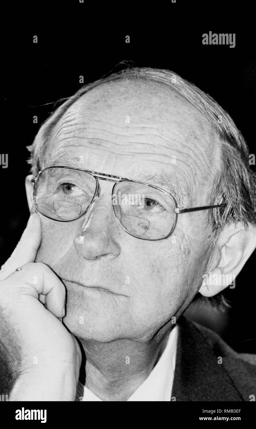 German CDU politician Hans Filbinger (photo) celebrates his 90th ...