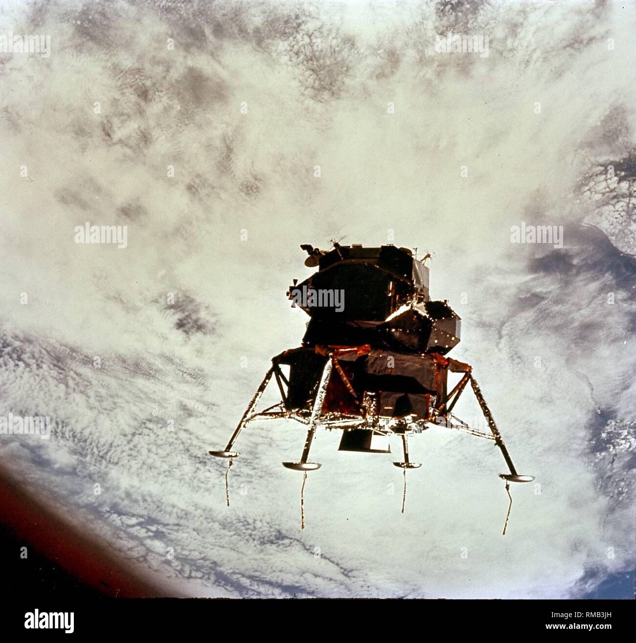 The Lunar Module "Spider" of the Apollo 9 mission above Earth, head ...