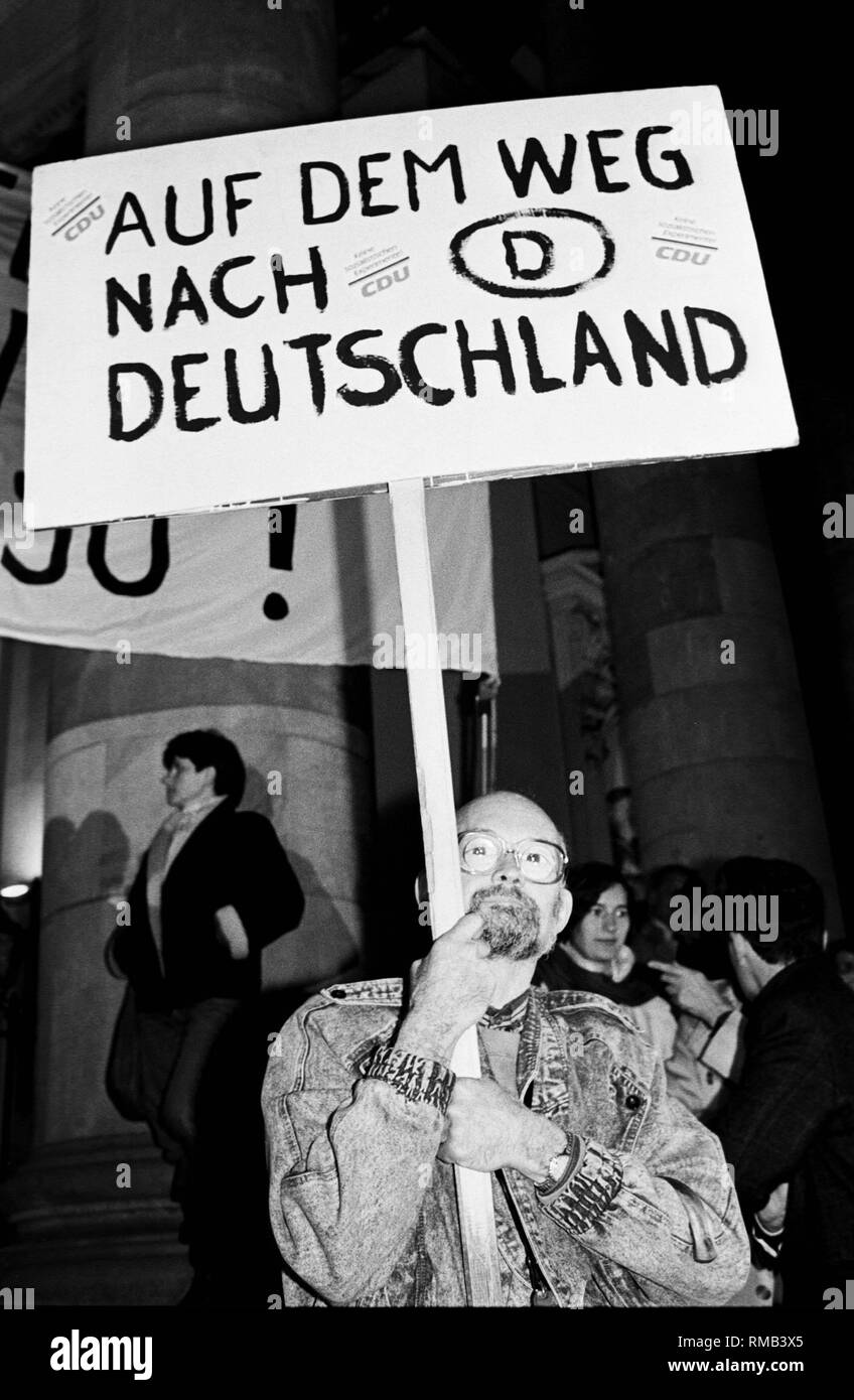 German general election hi-res stock photography and images - Alamy