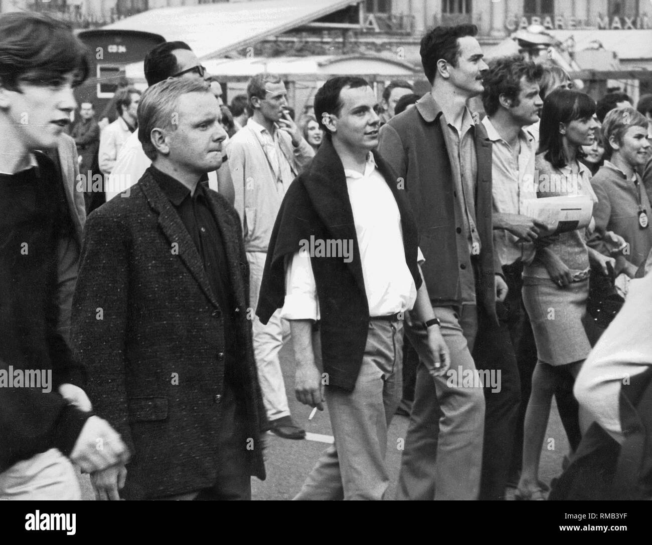 Karlsplatz munich 1960s hi-res stock photography and images - Alamy